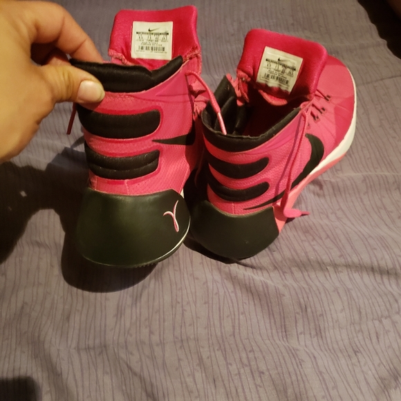 Nike | Shoes | Nike Hyperdunks Euc Limited Edition Think Pink | Poshmark
